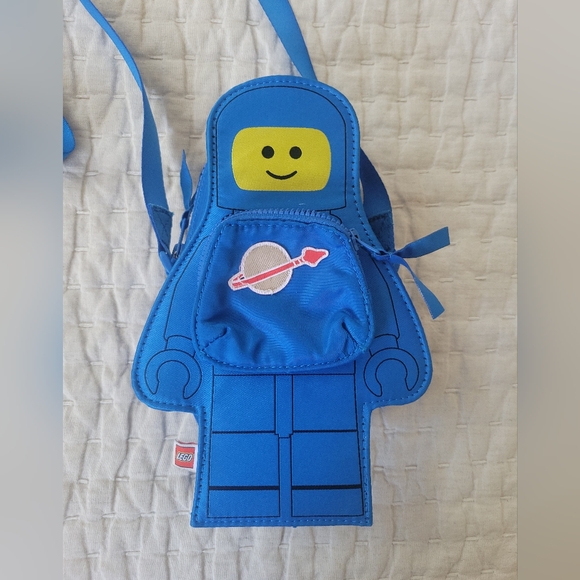 Lego | Other | Lego X Target Exclusive Blue Minifigure Astronaut ...